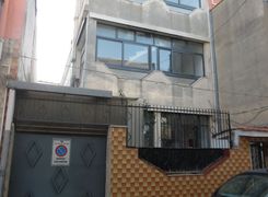 Bilocale in Vendita in Via Arturo Toscanini 26 a Floridia - 155mq - Casa.it