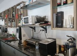 Locale commerciale in Vendita in Via Ospedale di San Raffaele 3 R a ...