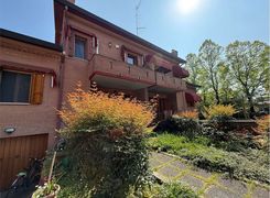 Appartamento in Vendita in Corso Porta Reno 51 a Ferrara - 159mq - Casa.it