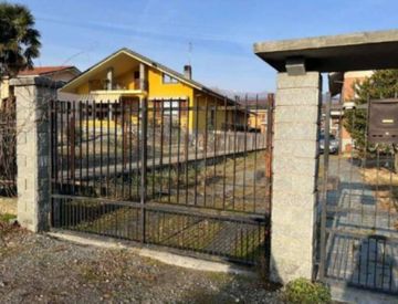 Villa in Vendita in Via de Gregorio di Sant'Elia a Bricherasio - 286mq ...