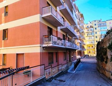 Appartamento in Vendita in Via Tommaso di Petta a Chieti - 111mq - Casa.it