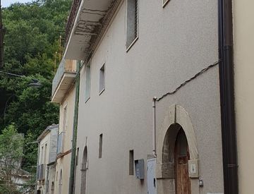 Casa indipendente in Vendita in Via Foltarella 5 a Castelmauro - 110mq ...