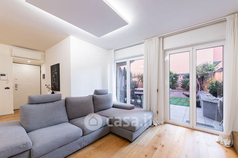 Trilocale in Vendita in Via Carlo Armellini 1 a Milano - 130mq - Casa.it