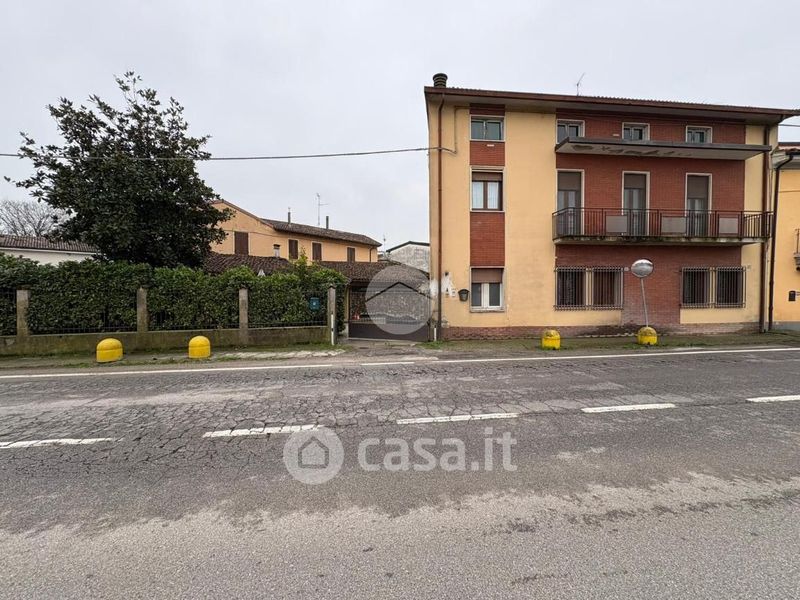 Casa bifamiliare, trifamiliare in Vendita in Largo Ostiano 103 a ...
