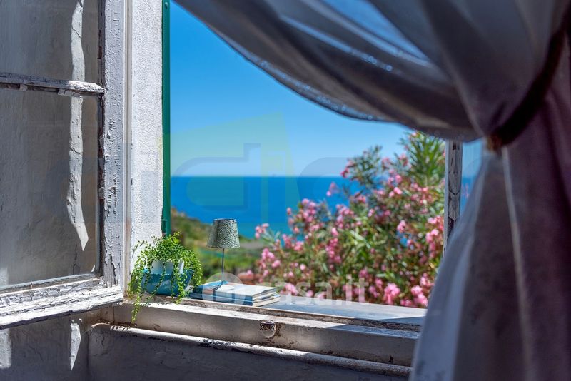 Rustico, casale in Vendita in Via Ortari 16 a Borgio Verezzi - 100mq ...