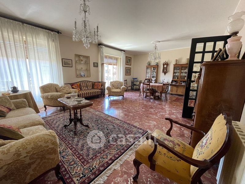 Case con riscaldamento in vendita a Palermo in zona Libertà ...