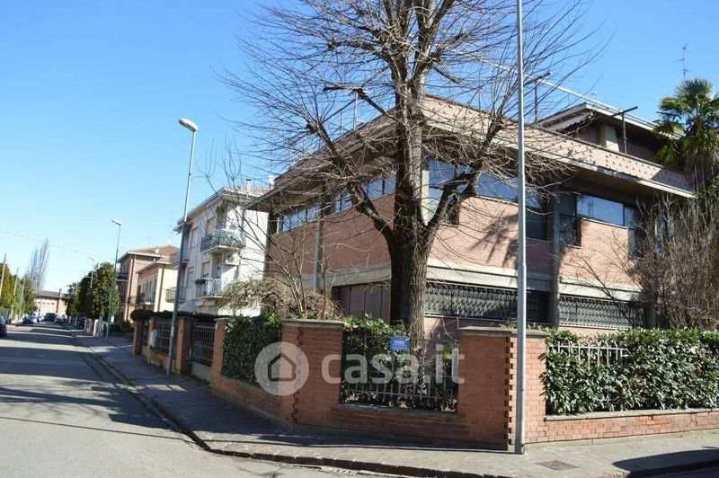 Appartamento in Vendita in Via Castelfidardo a Carpi - 997mq - Casa.it