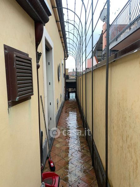 Casa indipendente in Affitto in Corso Savoia a Acireale - 80mq - Casa.it