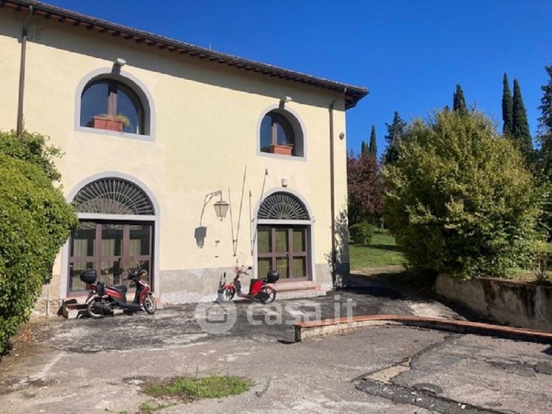 Locale commerciale in Affitto in Via del Gelsomino a Firenze - 450mq ...