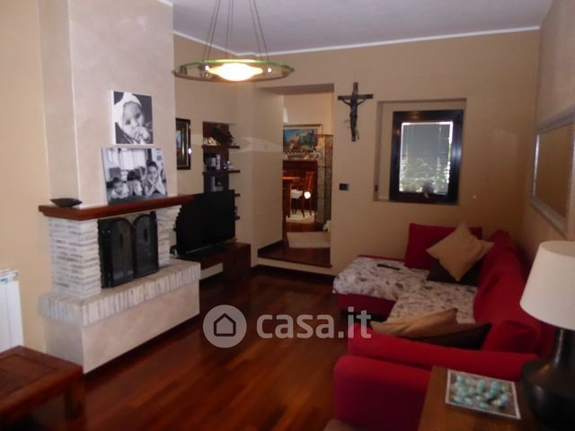 Attico, Mansarda in Vendita in Piazza Vizioli a Colledimezzo - 120mq ...