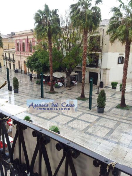 Ufficio in Affitto in Piazza Ciullo a Alcamo - 70mq - Casa.it