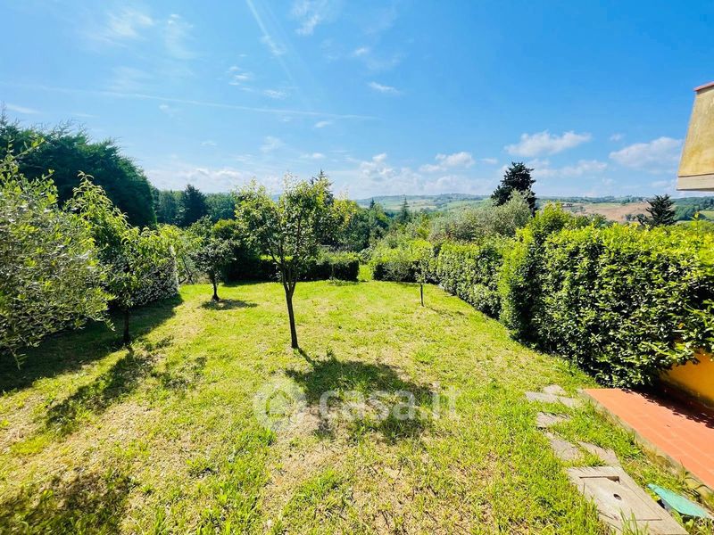 Case in vendita a Scandicci in zona San Vincenzo a Torri - Casa.it