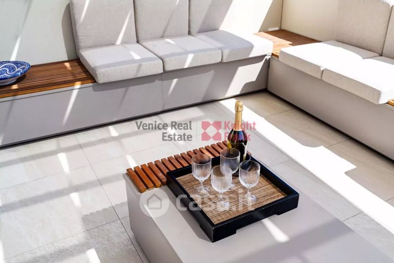 Appartamento in Vendita in zona Santa Maria Formosa, Santi Giovanni e ...