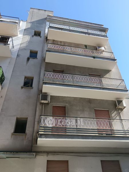 Appartamento in Vendita in Via Anapo 85 a Palermo - 84mq - Casa.it