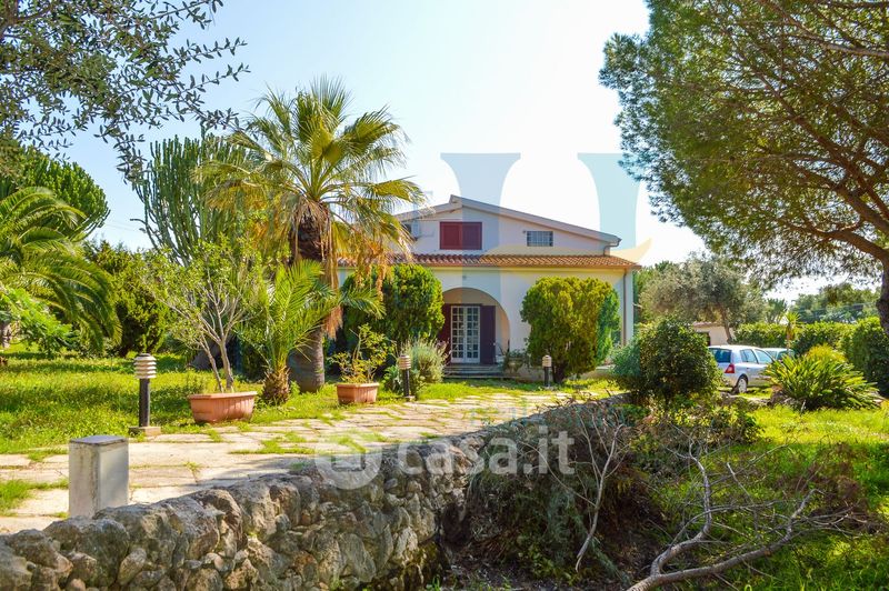 Case in vendita a Siracusa in zona Plemmiro-Capo Muro di Porco - Casa.it