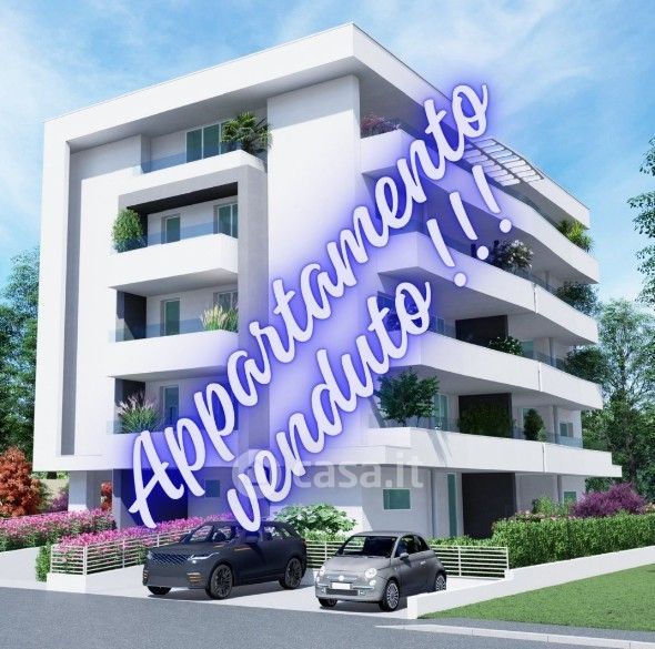 Trilocale in Vendita in Via B. Colleoni 22 a Gallarate - 168mq - Casa.it