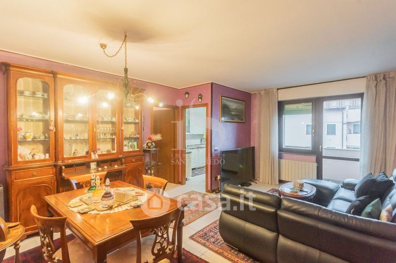 Trilocale in Vendita in Via Giorgio De Chirico 4 a Monza - 90mq - Casa.it