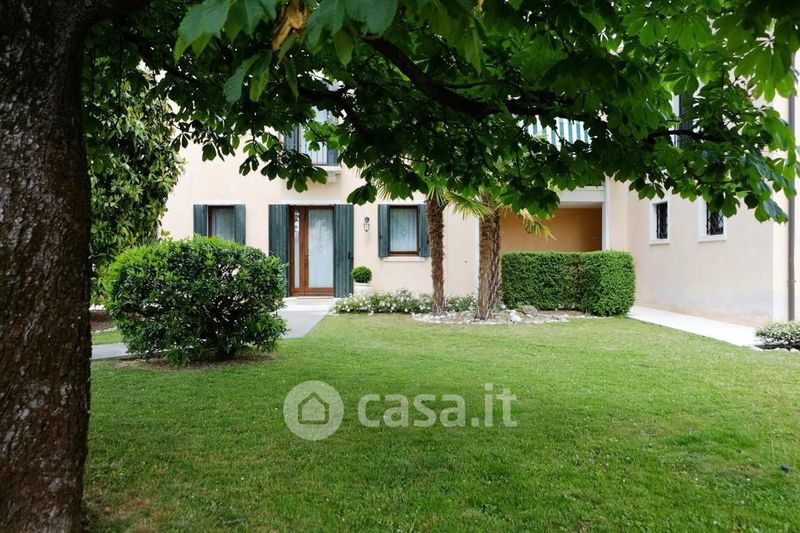 Case in vendita a Roncade in zona Centro - Casa.it