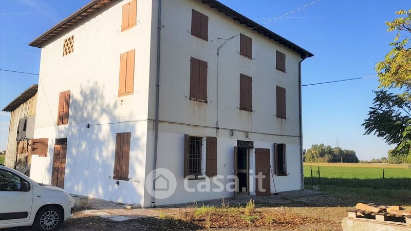 Case da ristrutturare in vendita a Modena in zona Albareto, San Matteo ...