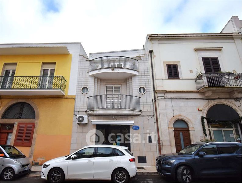 Trilocale in Vendita in Via Felice Cavallotti 2 A a Palo del Colle ...