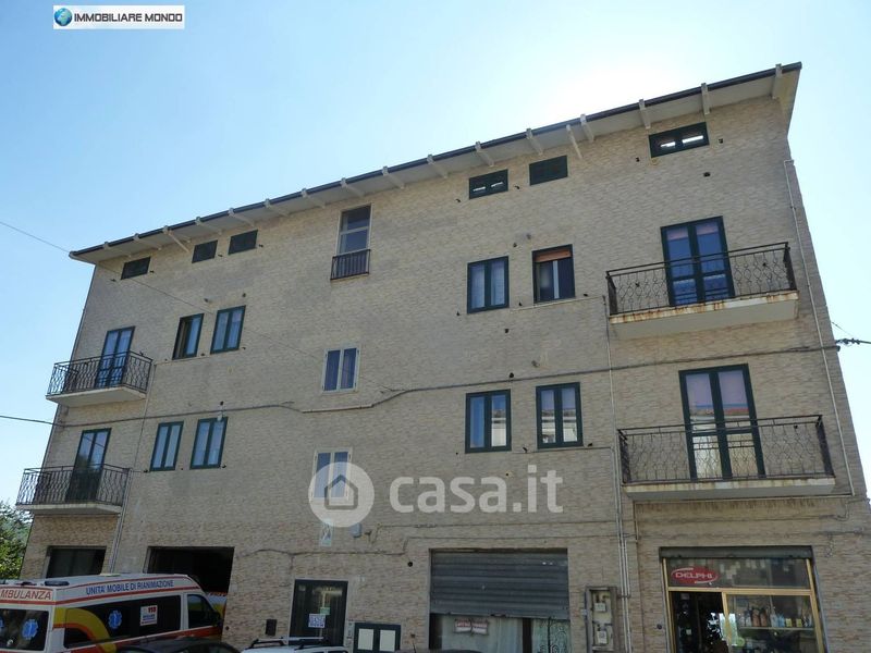 Edifici, stabili e palazzi in vendita a Castelmauro - Casa.it