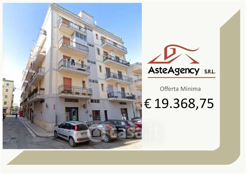 Appartamento in Vendita in Via Giuseppe Angelillo 17 a Gioia del Colle ...