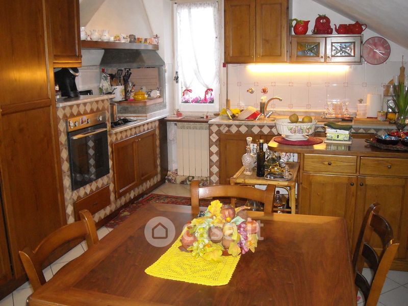 Attico, mansarda in Vendita in Via Ratti a Ameglia - 120mq - Casa.it