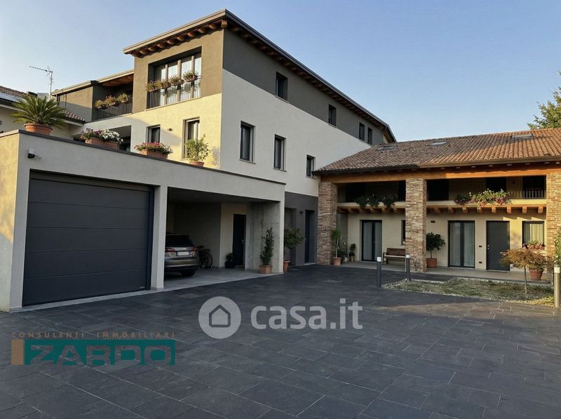 Attico, mansarda in Vendita in zona Castione a Loria - 120mq - Casa.it