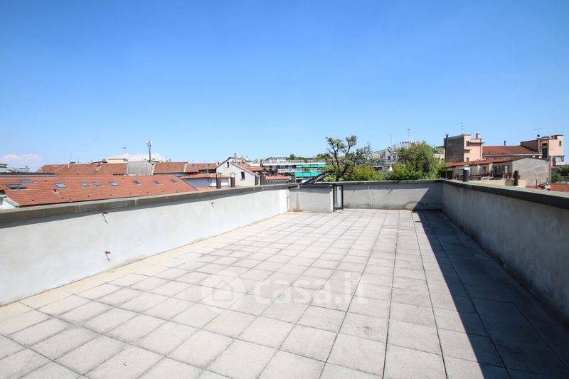 Trilocale in Vendita in Via Francesco Hayez a Milano - 83mq - Casa.it