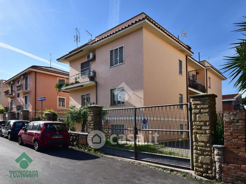 Trilocale in Vendita in Via di S. Tarcisio 24 a Roma - 75mq - Casa.it