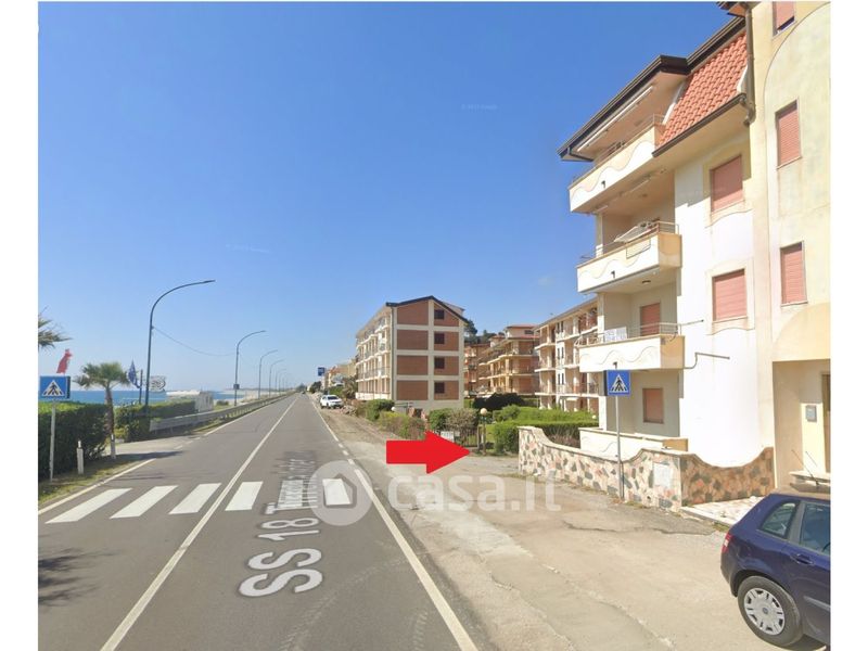 Trilocale in Vendita in Strada Statale 18 Tirrena Inferiore a Falerna ...