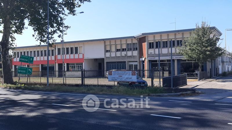 Edifici, stabili e palazzi in vendita a Codroipo - Casa.it