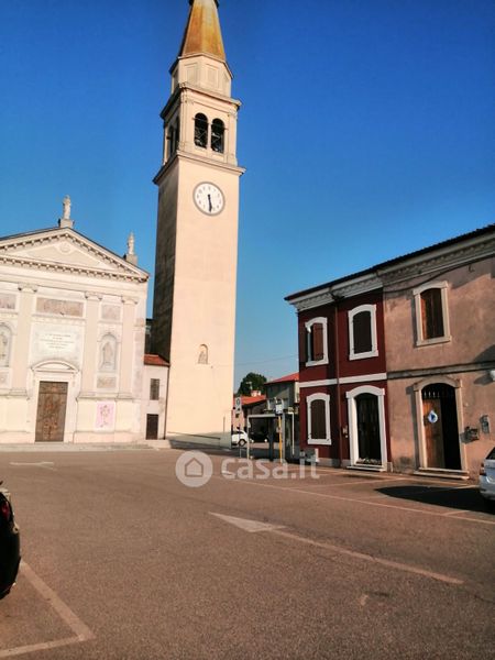 Villette a schiera in vendita a Roverchiara in zona Centro - Casa.it