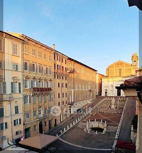 Quadrilocale in Vendita in zona Centro a Ancona - 187mq - Casa.it