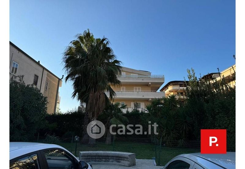 Case con balcone in vendita a Caserta in zona Parco Cerasole-Stadio ...