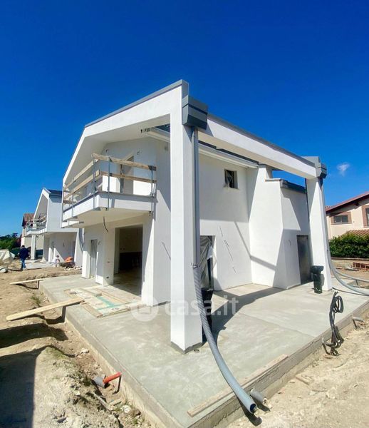 Nuova costruzione in Vendita in Via Tuscolana a Roma - Casa.it