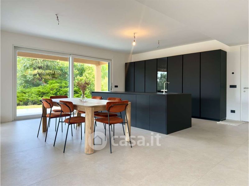 Villa in Vendita in Via Palù Ponte Camillotta a San Fior - 150mq - Casa.it