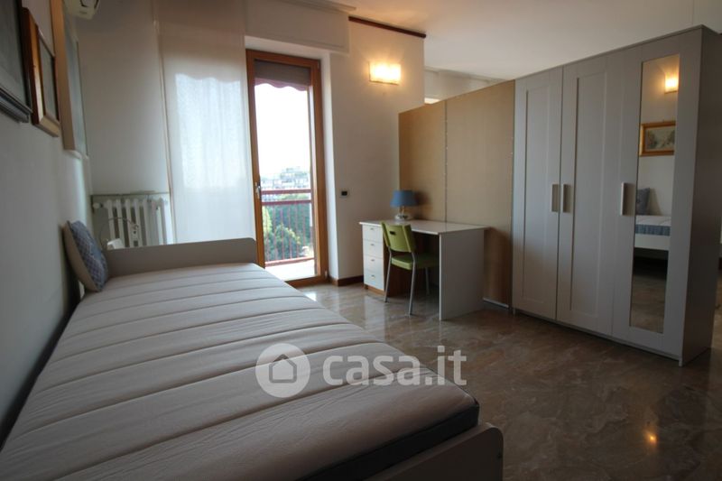 Stanza in Affitto in Via Bari a Milano - 133mq - Casa.it