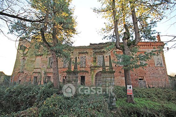 Rustico, casale in Vendita a Cologno al Serio - 2800mq - Casa.it