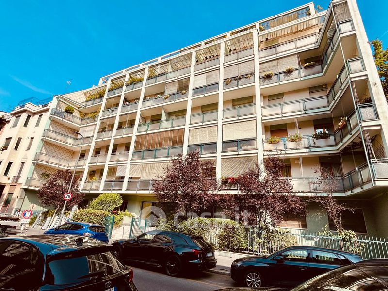Appartamento in Vendita in Via Alberto Mario a Milano - 260mq - Casa.it