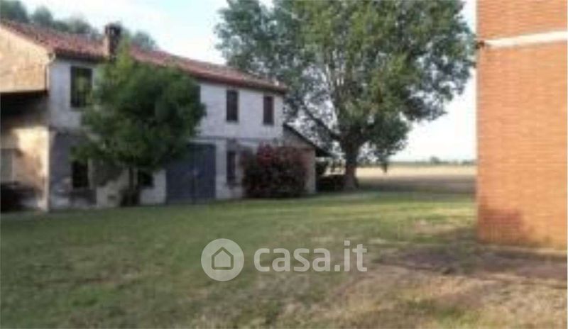 Rustici, casali in vendita a Bagnacavallo in zona Centro - Casa.it