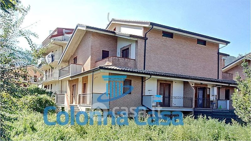 Villa in Vendita in zona Centro a Monteforte Irpino - 250mq - Casa.it