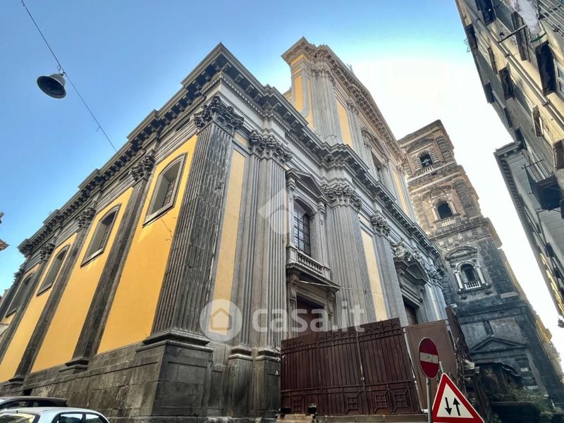 Monolocale in Vendita in Via San Agostino alla Zecca 70 a Napoli - 15mq ...