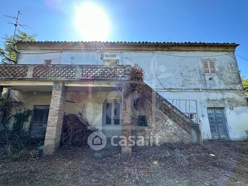 Rustici, casali in vendita in Abruzzo - Casa.it
