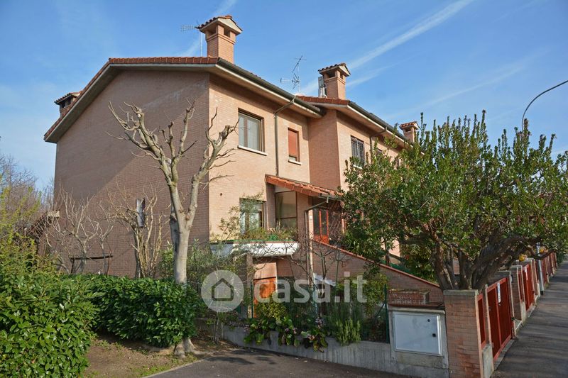 Case con giardino privato in vendita a Castenaso - Casa.it
