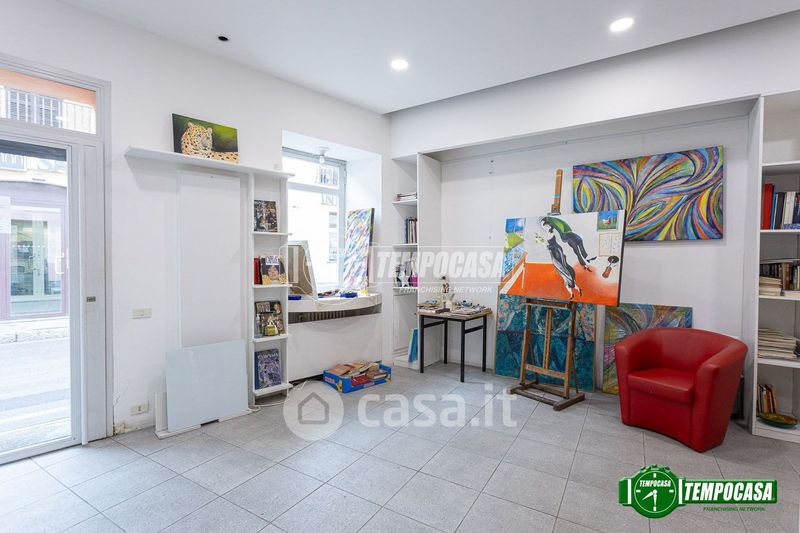 Locale commerciale in Vendita in Via Senatore Giovanni Marcora a ...