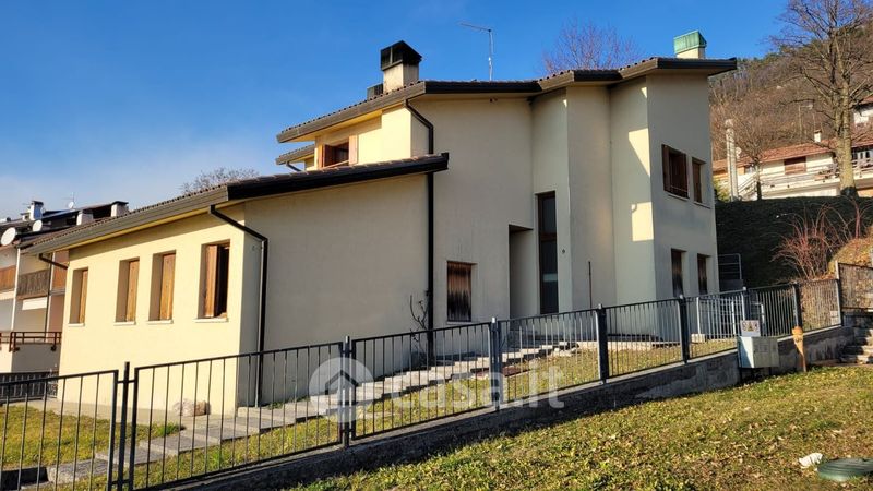 Attici, Mansarde in vendita a Clauzetto - Casa.it