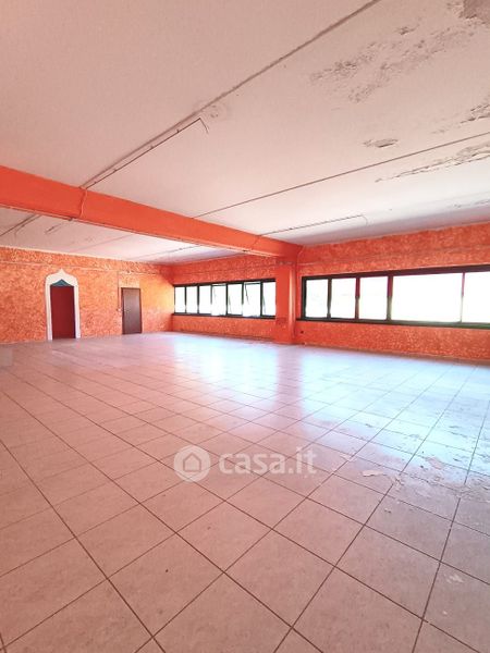 Uffici da ristrutturare in vendita a Scurcola Marsicana in zona ...