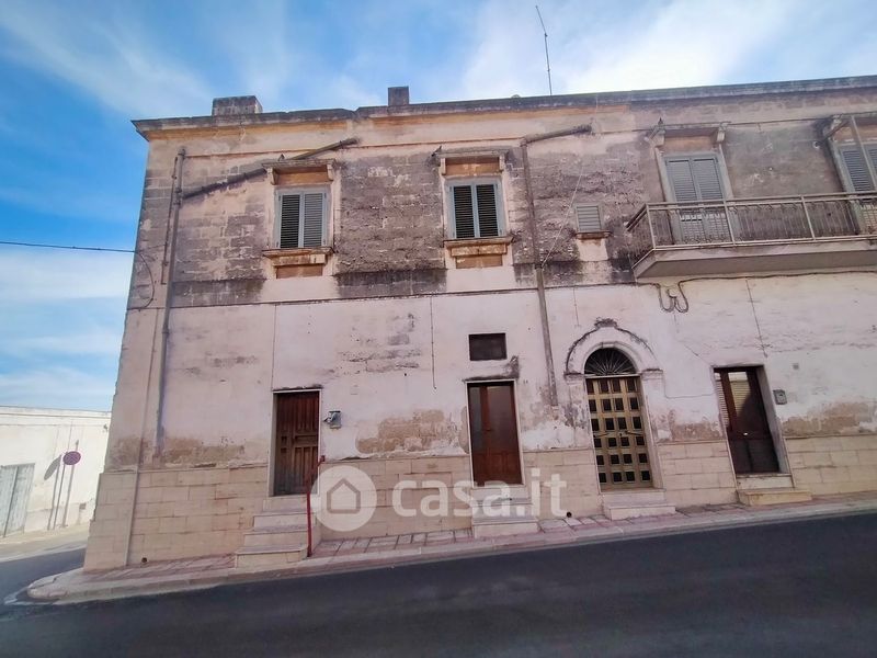 Edifici, stabili e palazzi in vendita a Statte - Casa.it