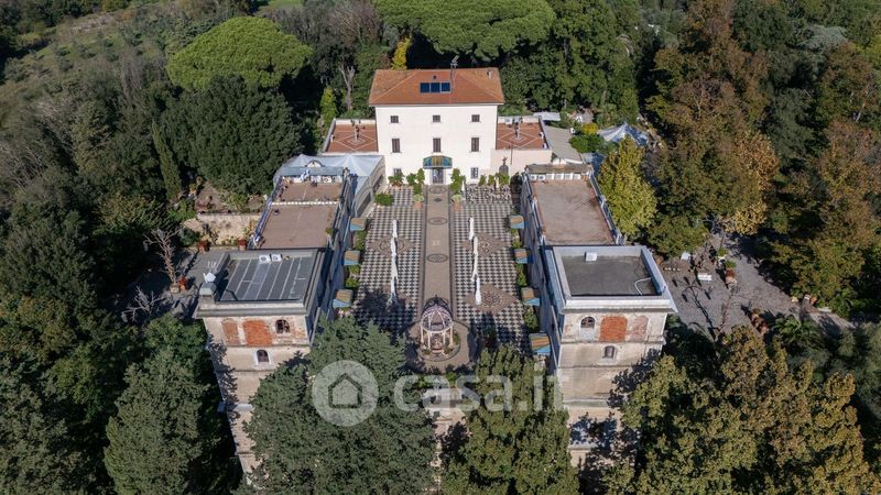 Ville con giardino privato in vendita a Pisa in zona Cisanello, Landi ... Ville con giardino privato in vendita a Pisa in zona Cisanello, Landi ...